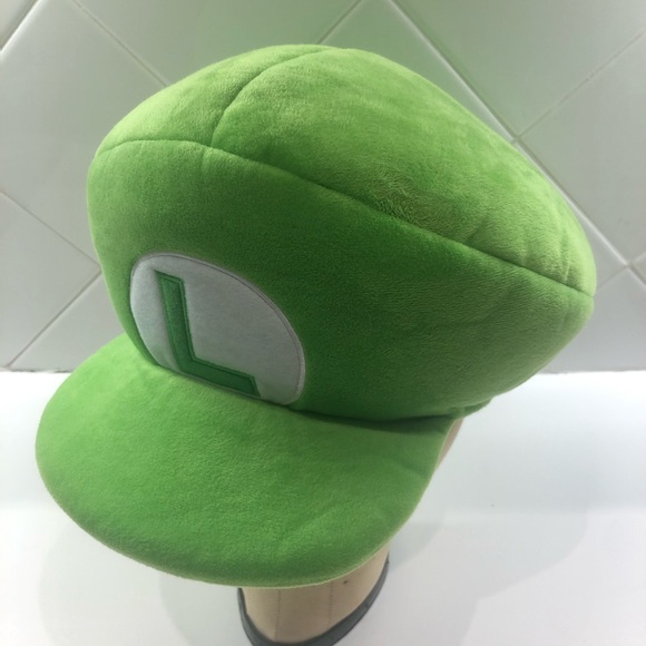 Nintendo | Accessories | Super Nintendo World Luigi Plush Hat At ...